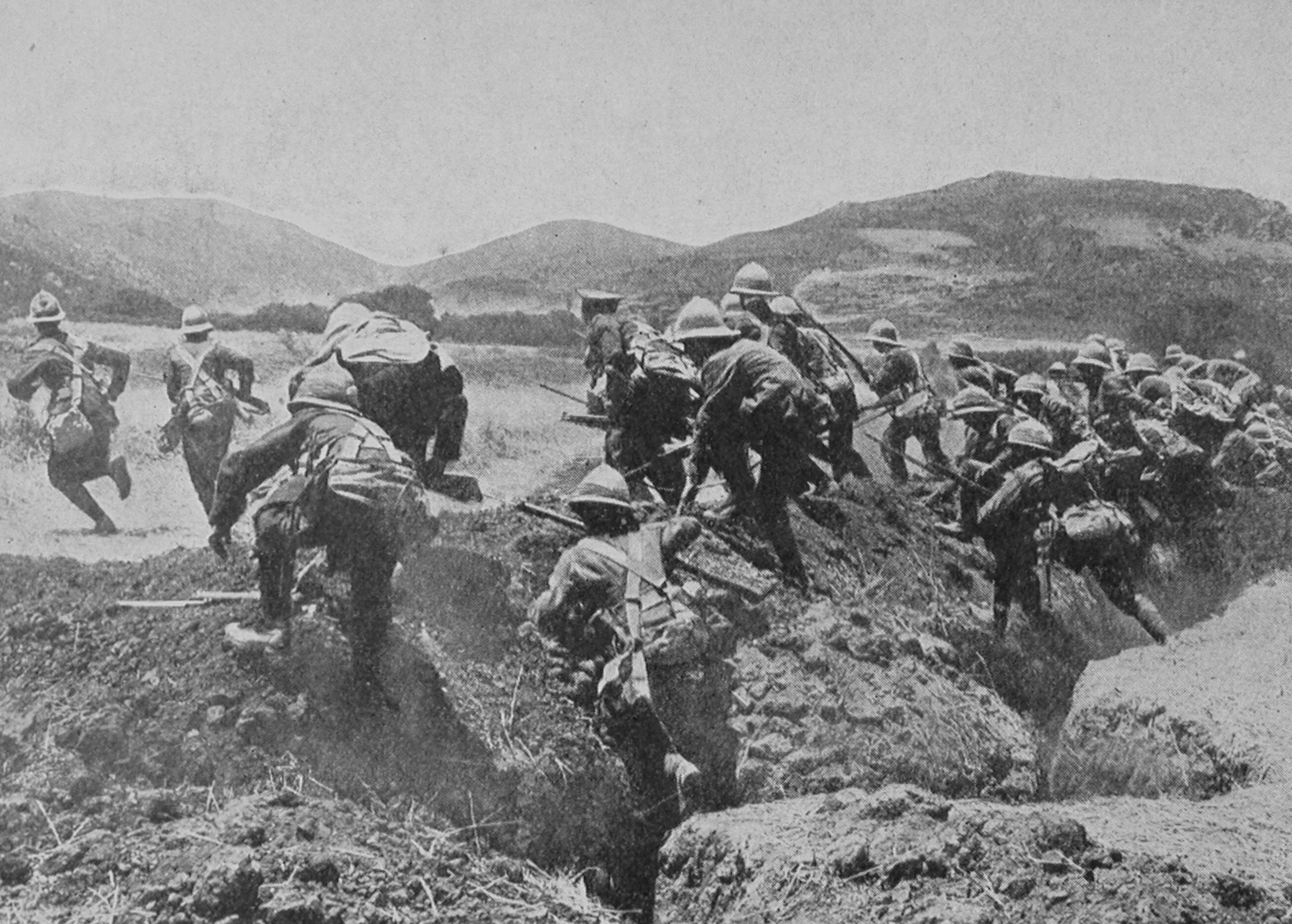 The Charge Of The Royal Naval Division At Gallipoli – WW1 Photo Archive