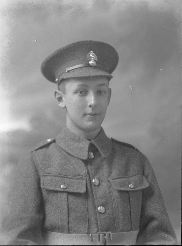 Royal Fusiliers Soldiers 9th Battalion (Service) – First World War ...