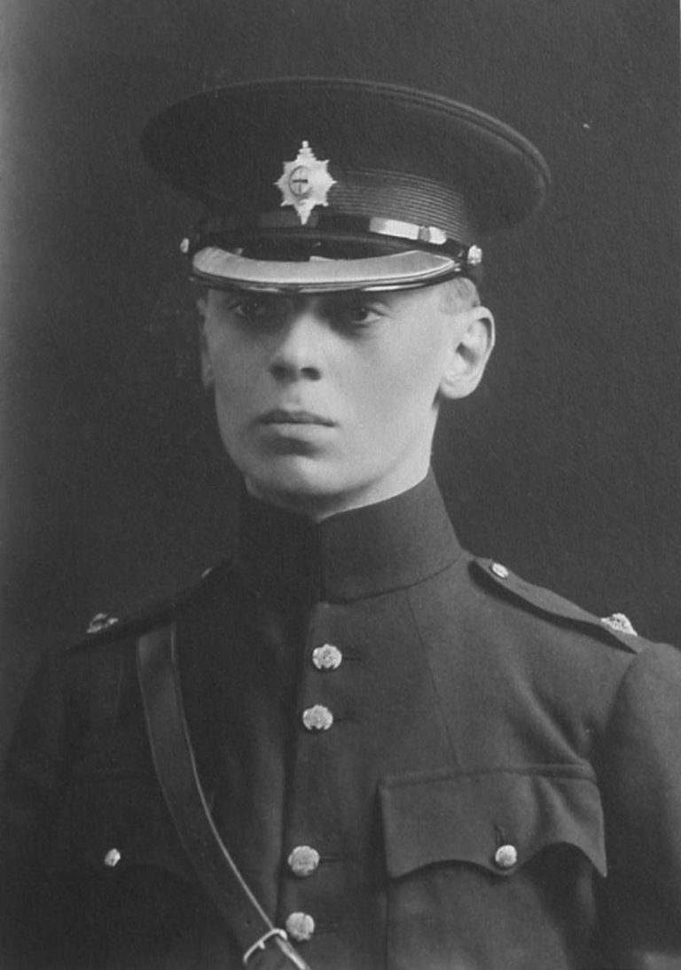 Coldstream Guards – First World War Soldiers Photos