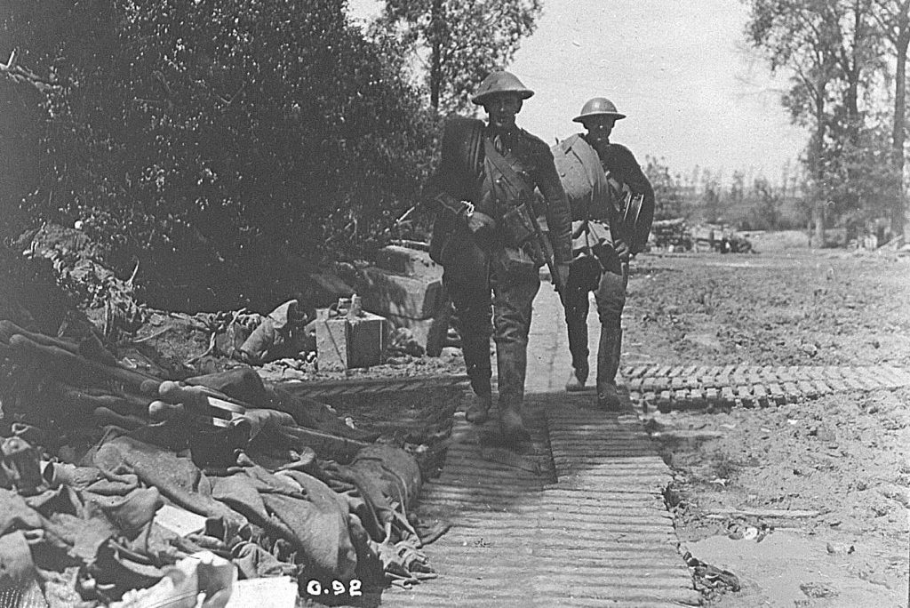 Canadian Expeditionary Force Soldiers 4th Battalion (Central Ontario ...