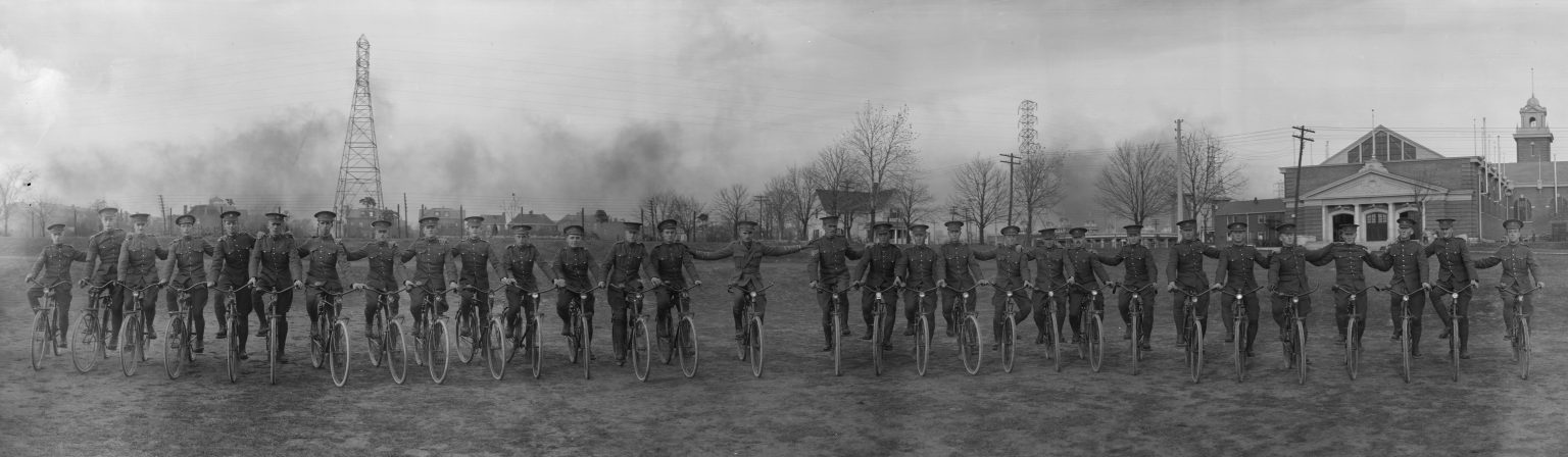 Canadian Expeditionary Force Soldiers Canadian Cyclist Corps – First ...